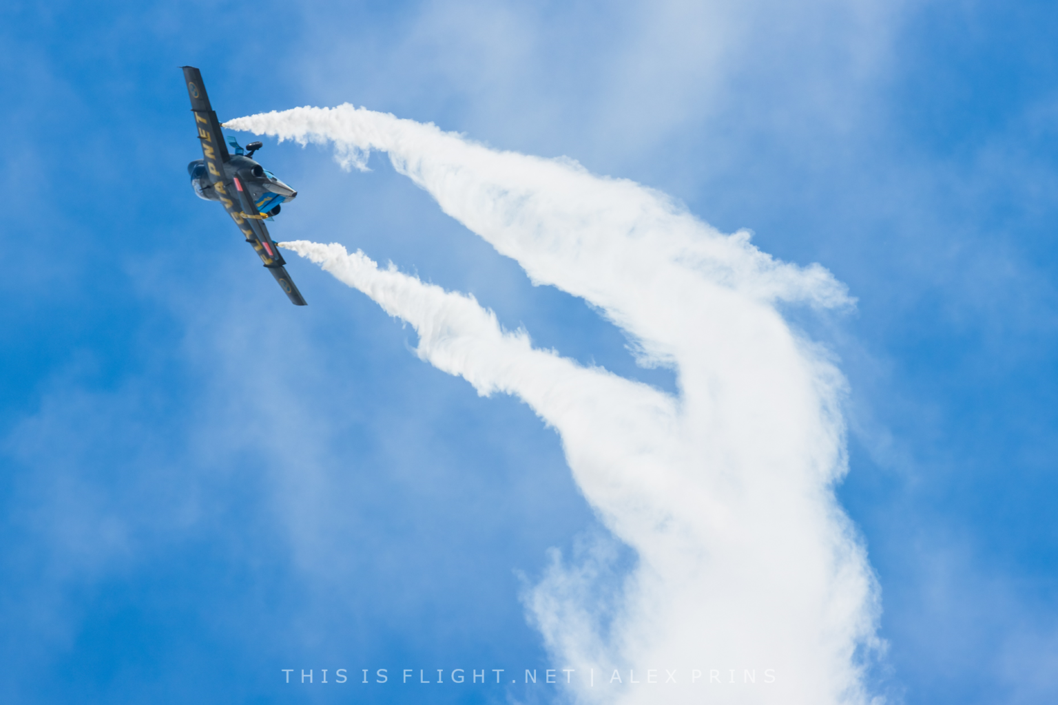 SK 60 to make farewell air display appearances this year, Swedish Air ...